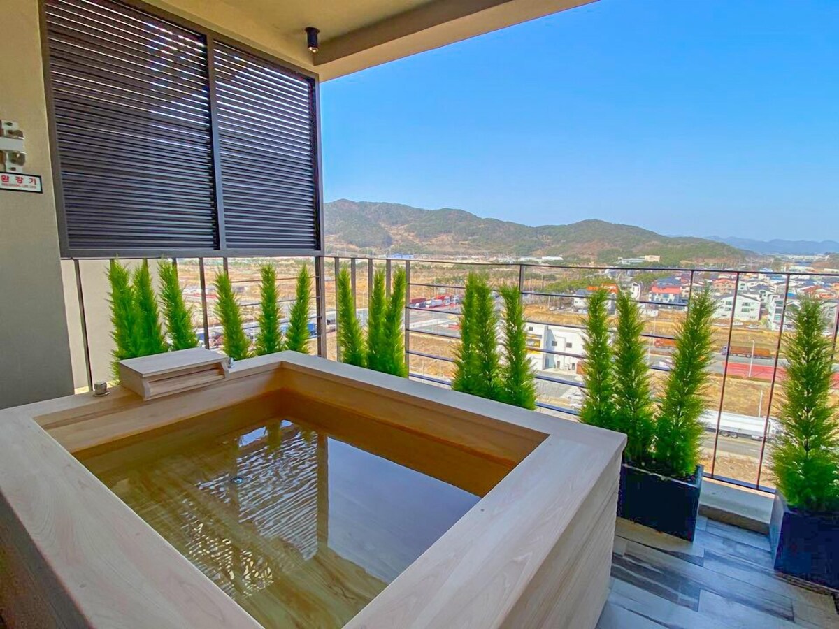 Best Louis Hamilton Hotel West Busan: 2022 Room Prices, Deals & Reviews ...