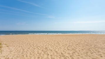 Na praia