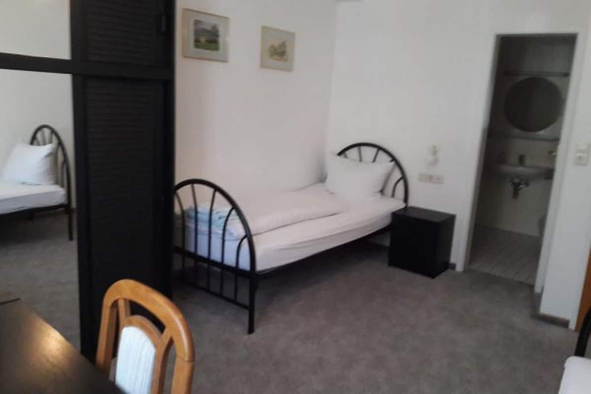 Roupas de cama premium, edredons de pluma, escrivaninha