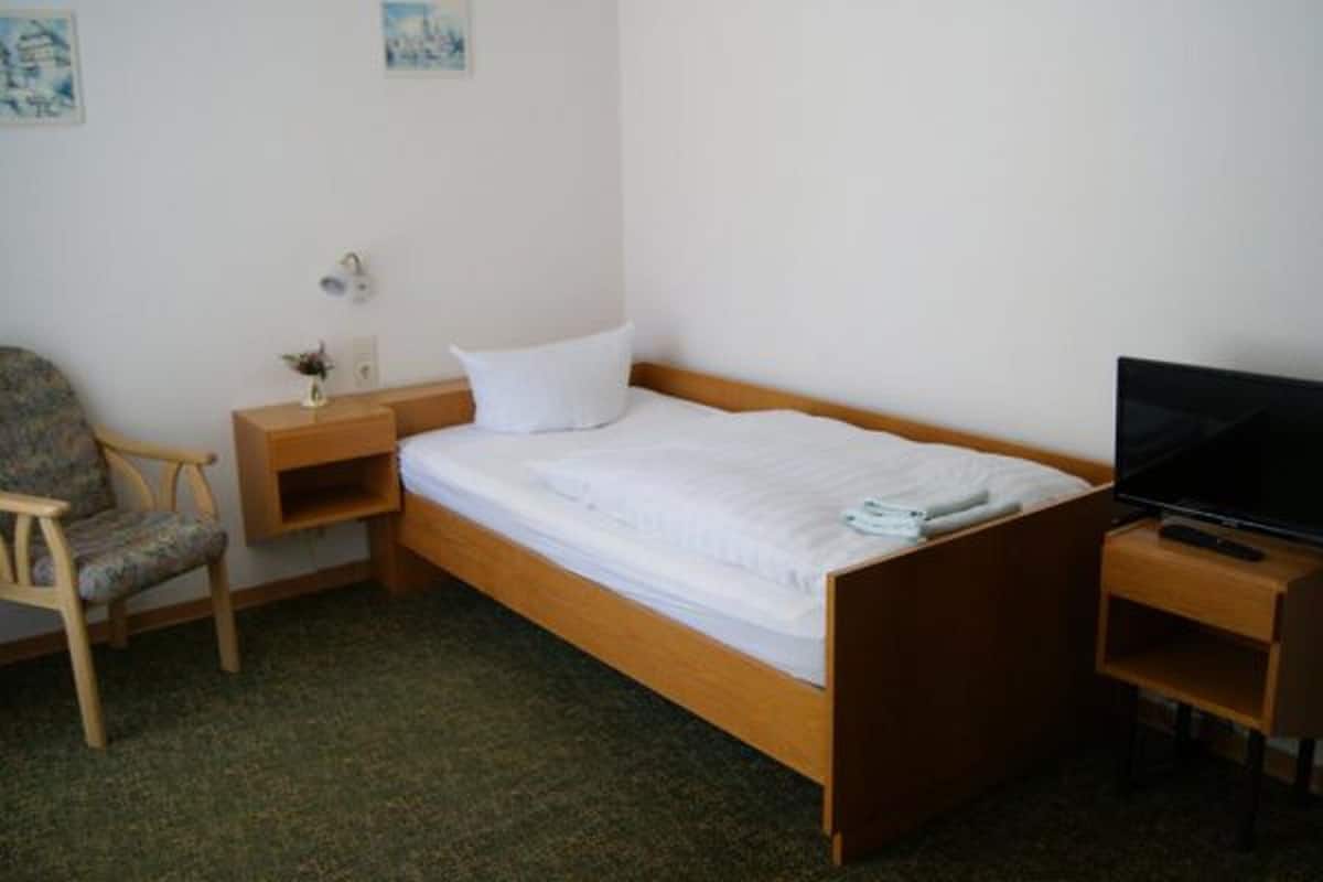 Quarto solteiro, varanda | Roupas de cama premium, edredons de pluma, escrivaninha