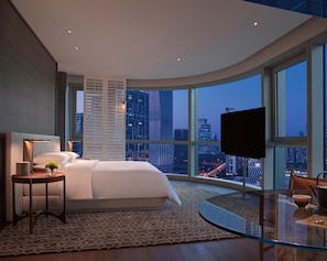 Quarto luxo, 1 cama King | Roupas de cama premium, edredons de pluma