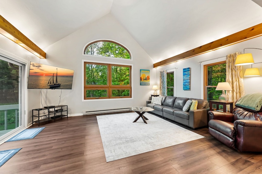 Secluded Home | Walk To Marina + Gameroom & Hottub - Door County, WI