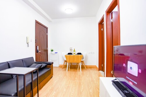 Za Newly Renovated (Tai Hang) Explore Like A Local - North Point