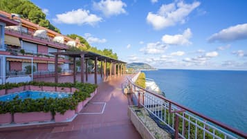 Apartamento standard, vários quartos, de frente para o mar (Il Suono del Mare - Sea Front) | Área da propriedade