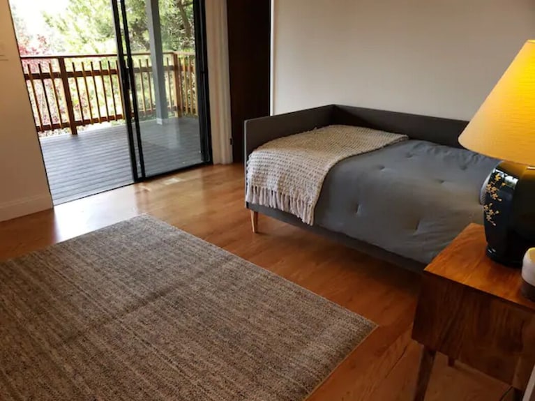 Serene 2 Bedroom Sanctuary W/ Balcony -Easy Access To S - Danville, CA