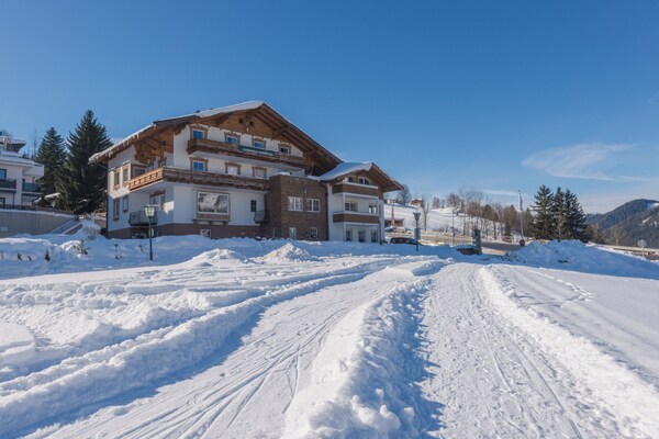 Landhaus Hubertus Wellness & Breakfast - Schladming