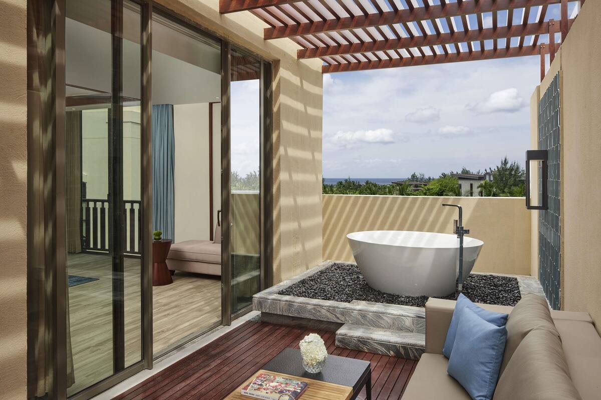 Suíte luxo, 1 cama King | 1 quarto, roupas de cama premium, frigobar, escrivaninha