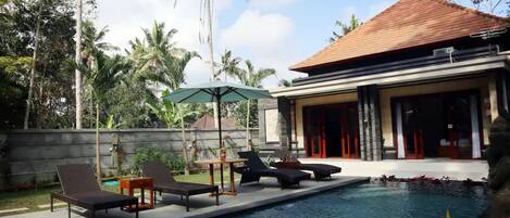 Casa, 3 quartos | Terraço/pátio