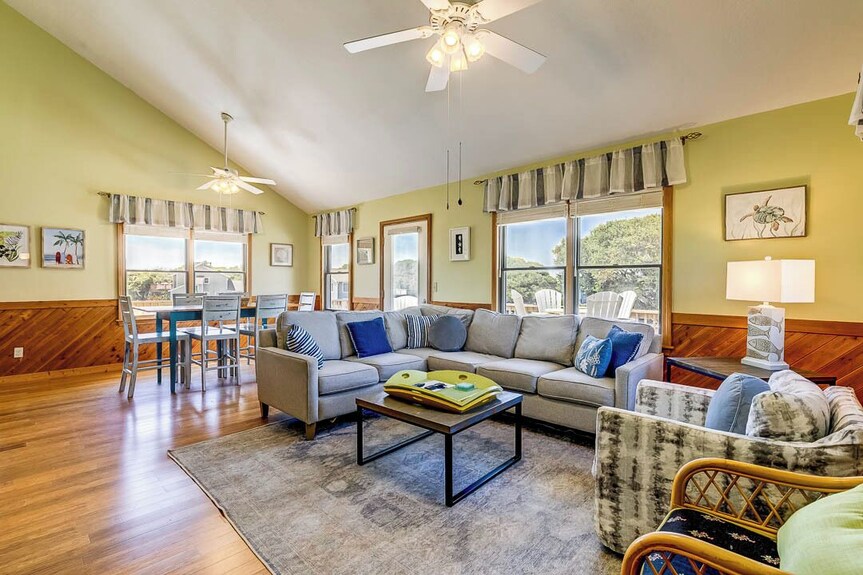 The Spice Rack | *New* Private Pool, Pet-friendly, Hot Tub, Community Indoor Pool/tennis - Duck, NC