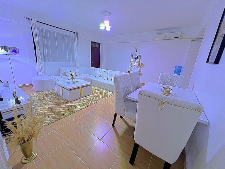 Lavish Homely Apt 6 With Aircon - Kisumu