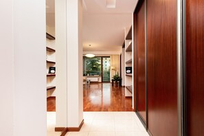 Apartamento, 1 quarto, terraço | Sala de estar