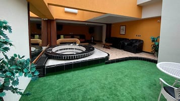 Quarto superior | 1 quarto, Wi-Fi de cortesia, roupa de cama