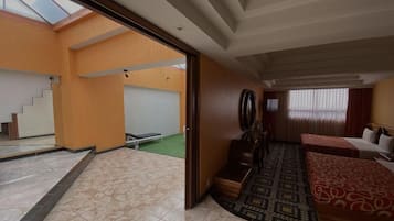 Quarto conforto | Wi-Fi de cortesia, roupa de cama