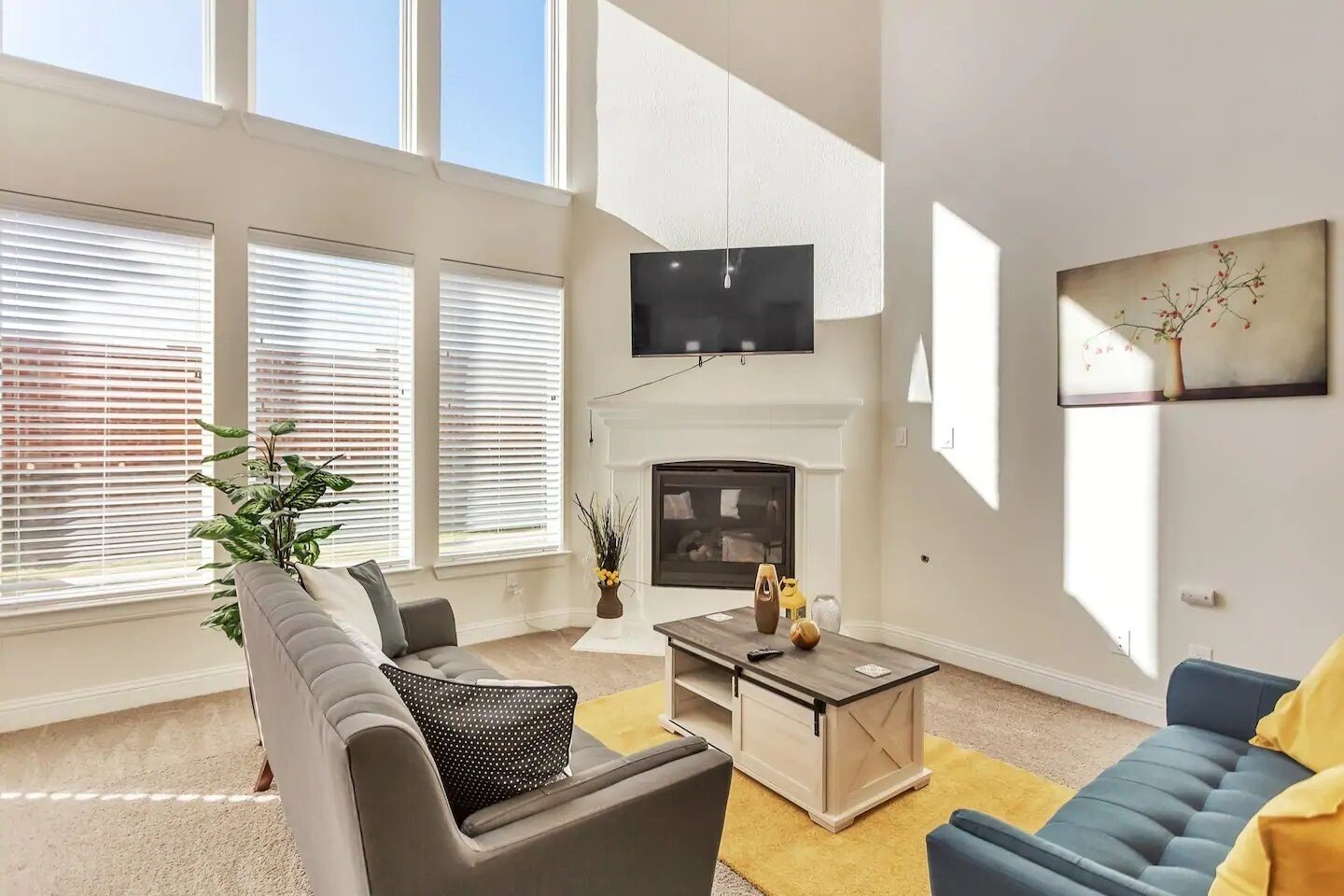 Luxe Private Getaway In The Heart Of Las Colinas! - Irving, TX