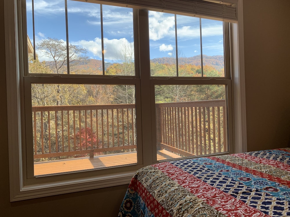 Cabin 2-allegheny Falls-mountain View -Private Waterfall- No Stairs-brand New - Calderwood Lake, TN