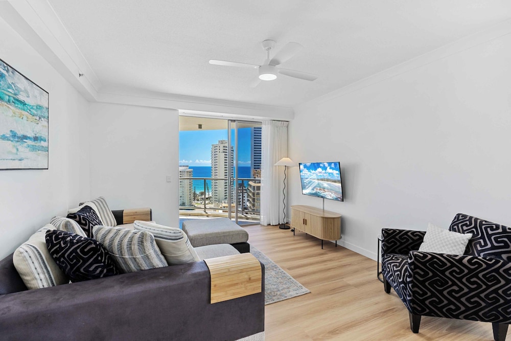 Towers Of Chevron - Private Apartments - Surfers Paradise