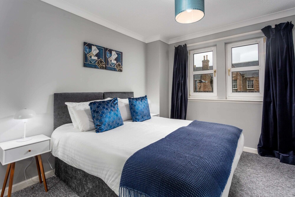 Millbrae Residence - Donnini Apartments - Ayr
