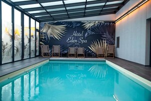 Piscina interior