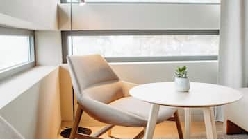 Privilege, Quarto, 1 cama King | Frigobar, cofres nos quartos, escrivaninha