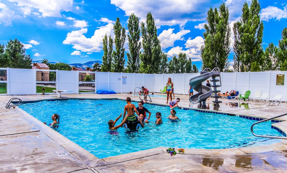 Multi Resorts At Bear Lake - Bear Lake
