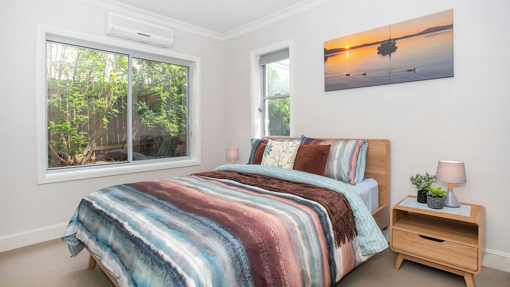 Harbour Haven - Beautiful Quiet Apartment On The Edge Of The Harbour - Ulladulla