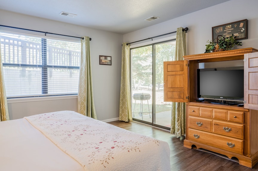 2 Bed, 2 Bath Walk-in Condo *Jetted Tub*covered Patio* - ブランソン, MO