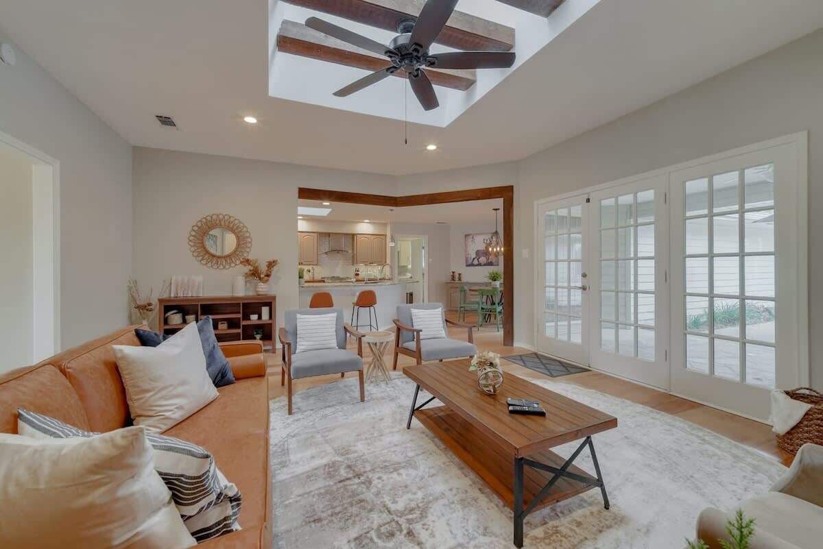 Best Of Richardson | 5bd/3ba With Pool, Patio, Bbq - Richardson, TX