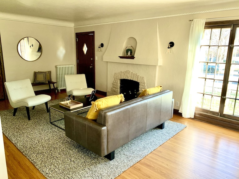 Fab Location At 50th And France - Marais poitevin