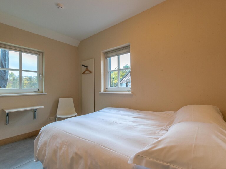 2 Luxury Accommodations Near The Forest - 布雷達