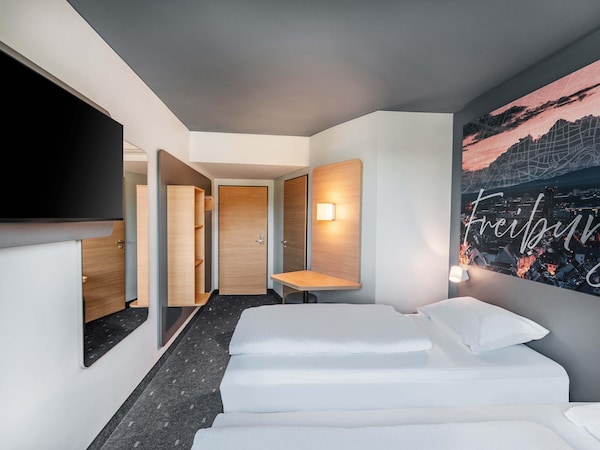 B&b Hotel Freiburg-süd - Freiburg im Breisgau