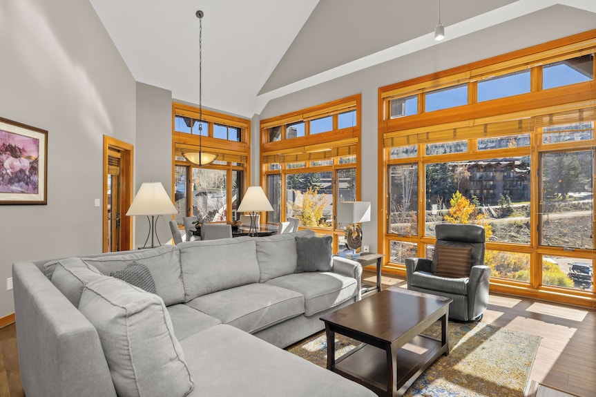 Capitol Peak Top Floor Unit With Views Of Slopes - Snowmass Village, CO