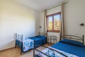 Apartamento Superior, 2 quartos | 2 quartos, berços/camas para crianças, Wi-fi grátis 