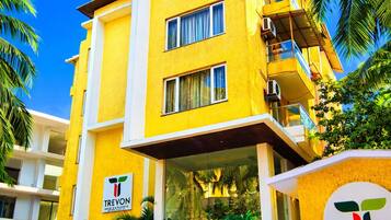 Fachada da propriedade