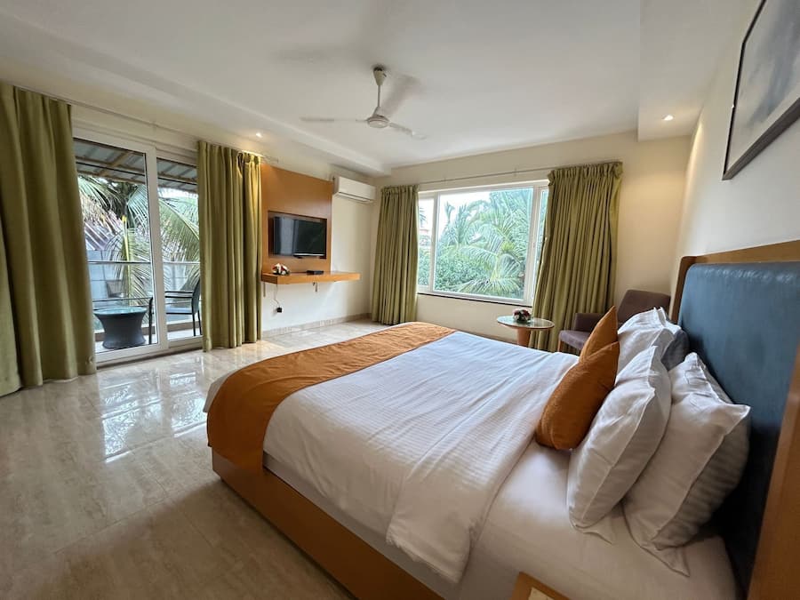 Quarto Superior | Secretária, Wi-fi grátis, roupa de cama fornecida