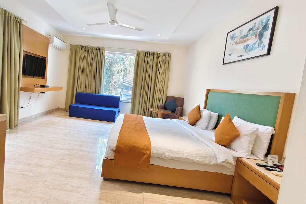 Quarto casal superior | Roupas de cama premium, frigobar, cofres nos quartos, escrivaninha