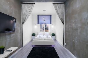 Apartamento | 1 quarto, com mobília individualizada, ferro/tábua de engomar 