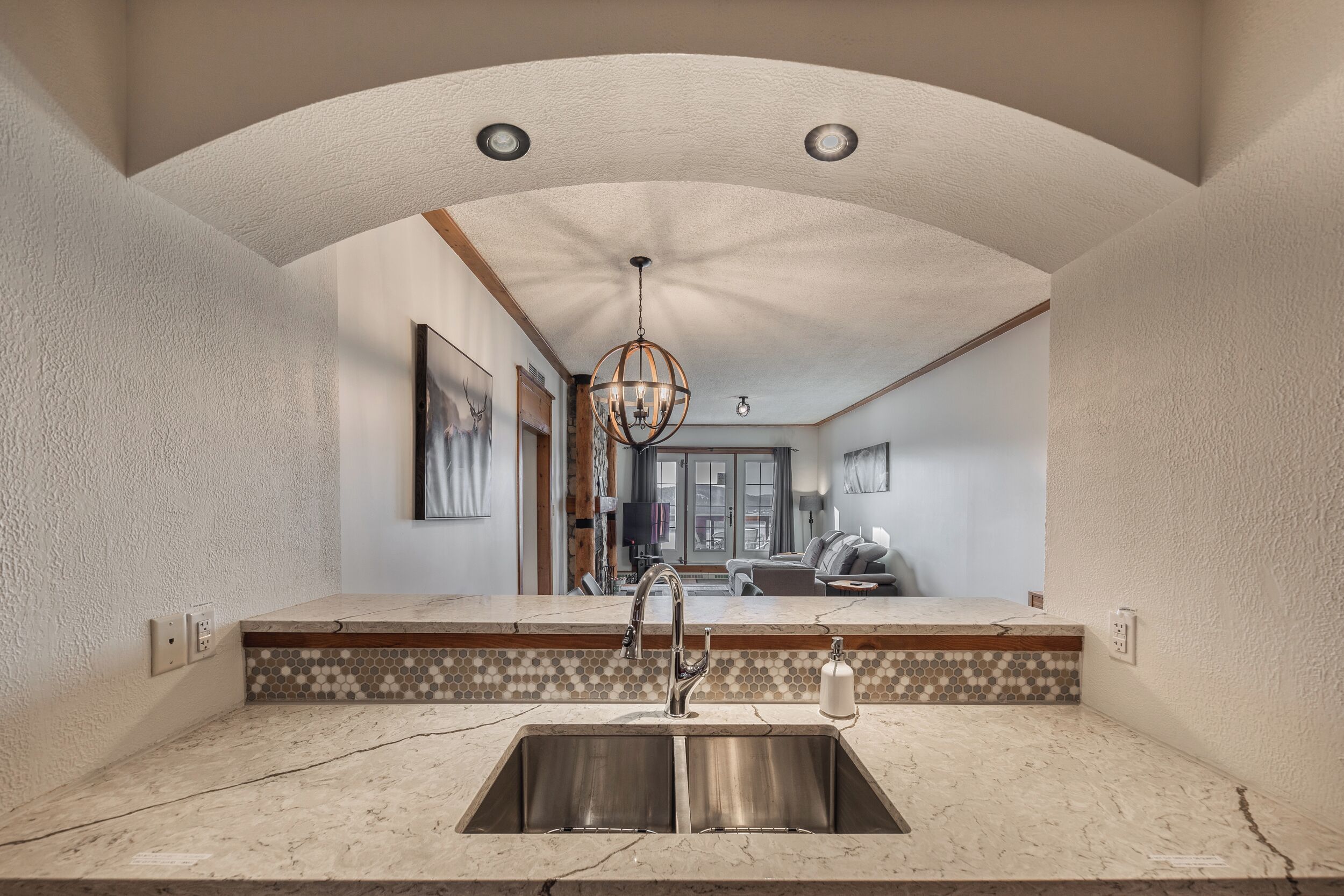 Ski In / Ski Out, Spa, Fireplace, Parking, View - Mont-Tremblant