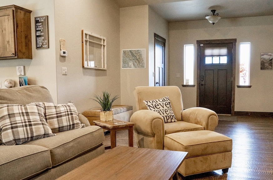 Montana Dreams Retreat - Luxury In The Glacier/ Whitefish Area - Kalispell, MT