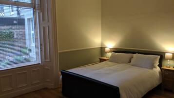 Apartamento Deluxe | 1 quarto, ferro/tábua de engomar, Wi-fi grátis, roupa de cama fornecida