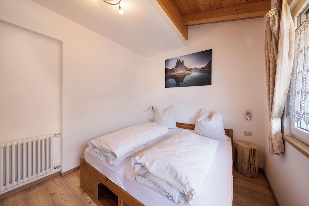 Charmante Ferienwohnung "Majon D'aisciuda Latemar" Mit Blick Auf Die Berge - Vigo di Fassa