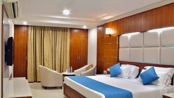 Minibar, quartos insonorizados, Wi-fi grátis, roupa de cama fornecida