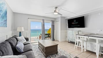 Apartamento em Condomínio Fechado, 1 cama king-size e sofá-cama (The Summit 624) | Exterior