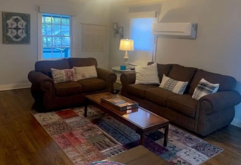 Cozy Apartment Located In Downtown Laurel - 미시시피