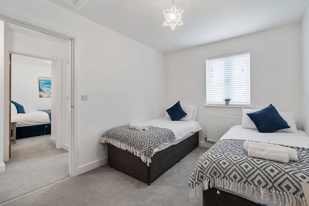 Modern House Nr Gwithian Beach & St Ives - Redruth