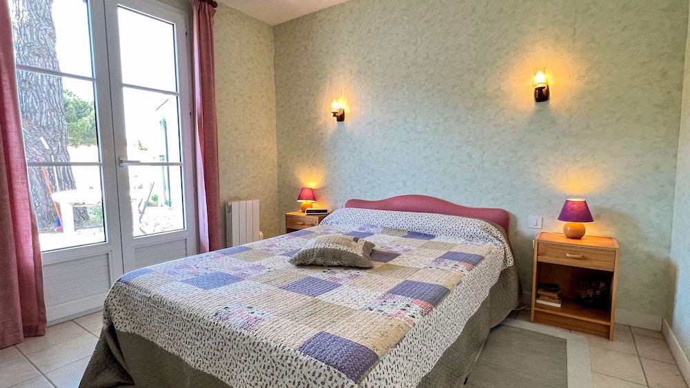 Detached Villa With Garden, Quiet - La Flotte
