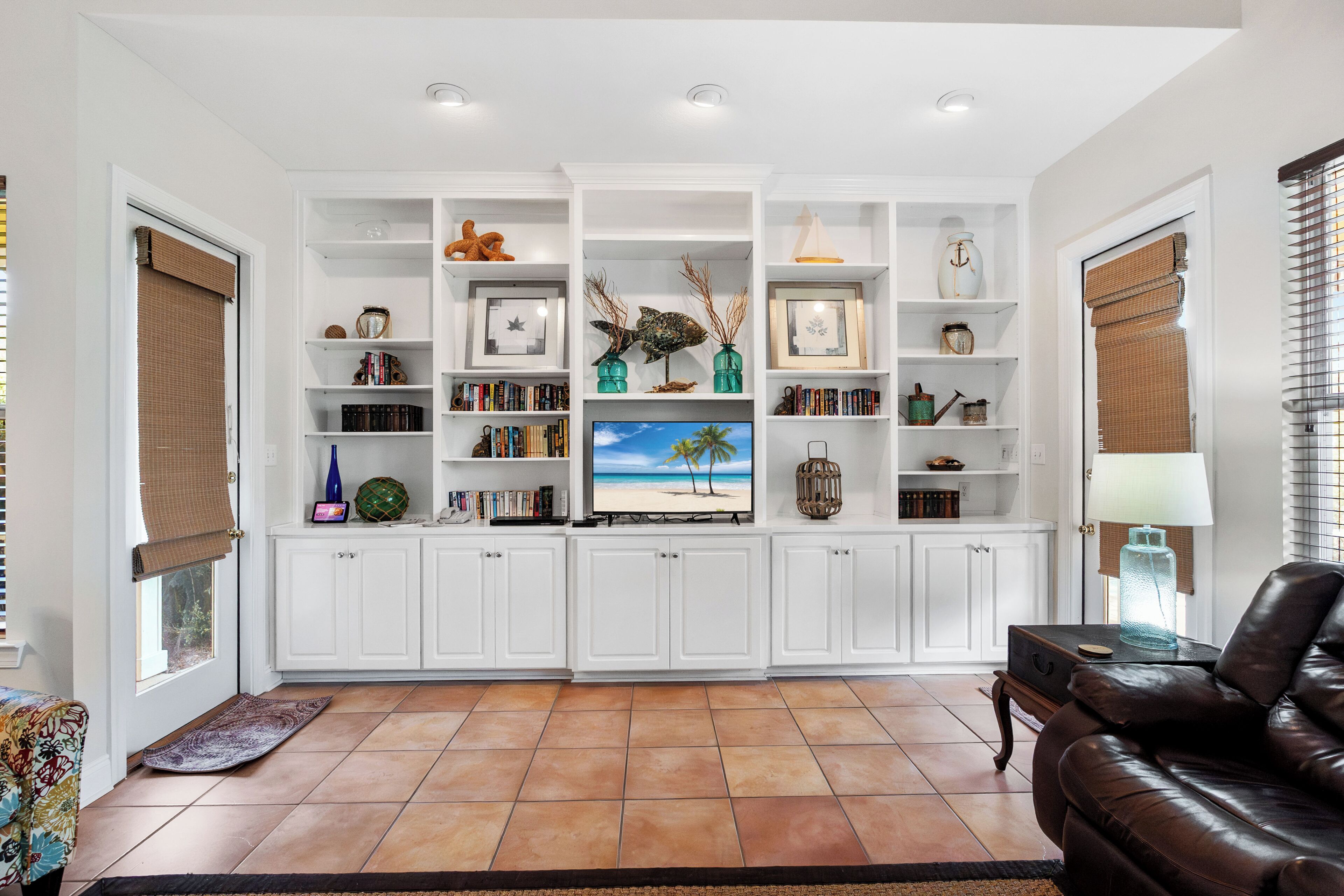 3 Bedroom - 2 1/2 Bathroom Villa A Short Walk To The Gulf - Alabama