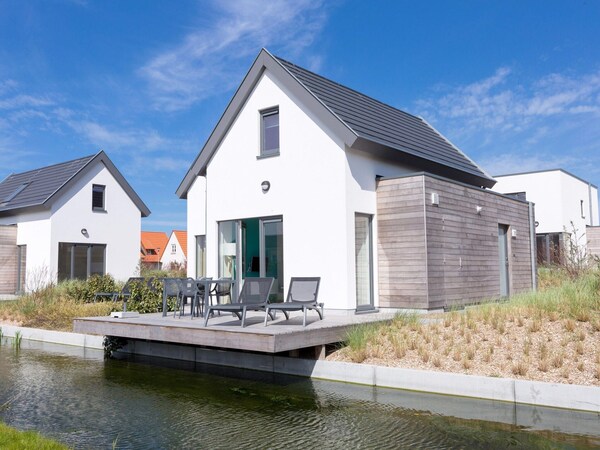 Modern Holiday Home, Near The Sea - Bredene
