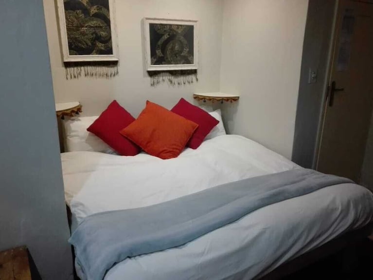 Beach House - 8 Pax - Somerset West