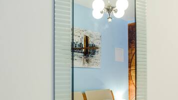 Estúdio (Studio Apartment) | Berço de viagem