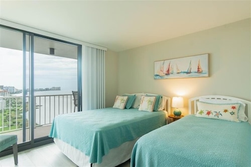 South Seas Tower 3-1709- Stunning Beach Views! - Marco Island, FL